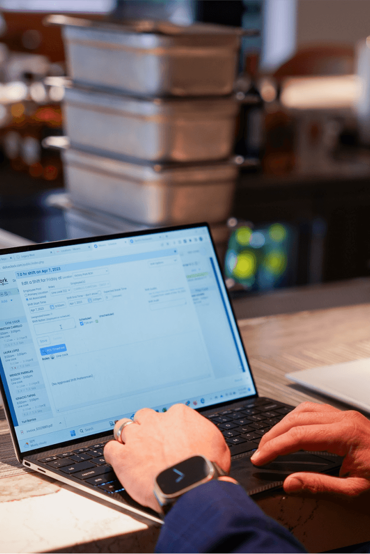 Restaurant Payroll Software | Payroll Solutions for Businesses | SpotOn