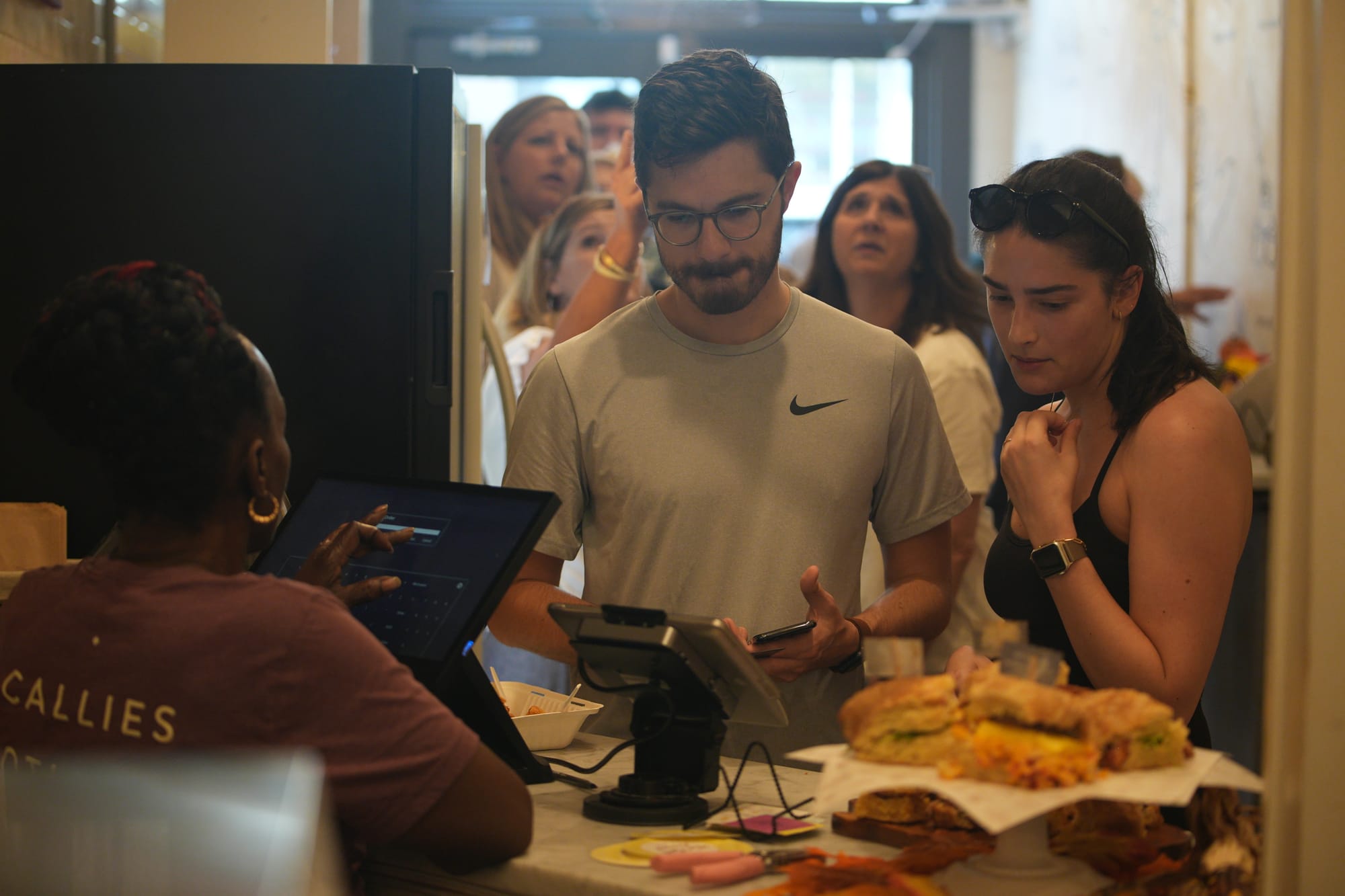 What Is a POS System? A Guide for Restaurants & Business.