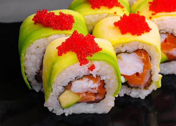 What is Maki Sushi? A Guide to the Sushi Roll